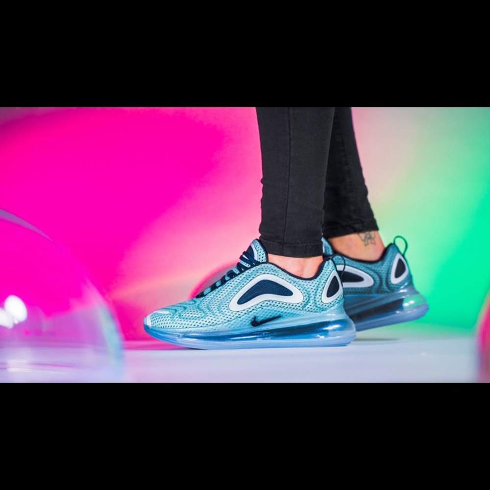 Nike Air Max 720 With Iridescent Air Unit - Gem